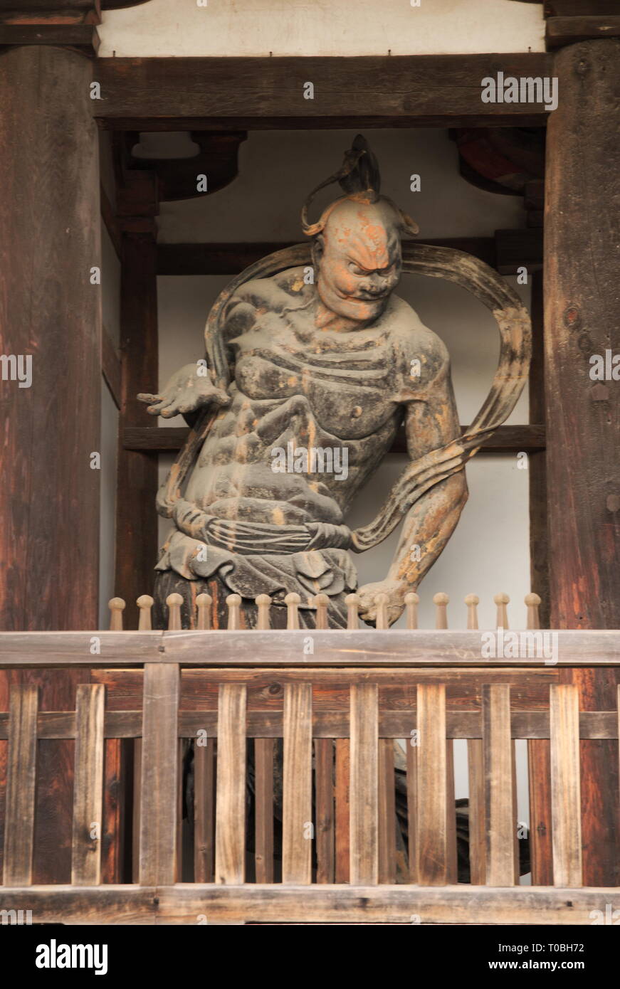 Kongo Rikishi, the guardian god in Todaiji Temple Complex in Nara ...