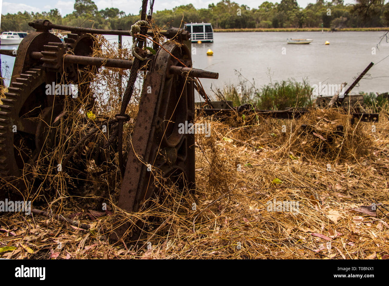 Old cogs hi-res stock photography and images - Alamy