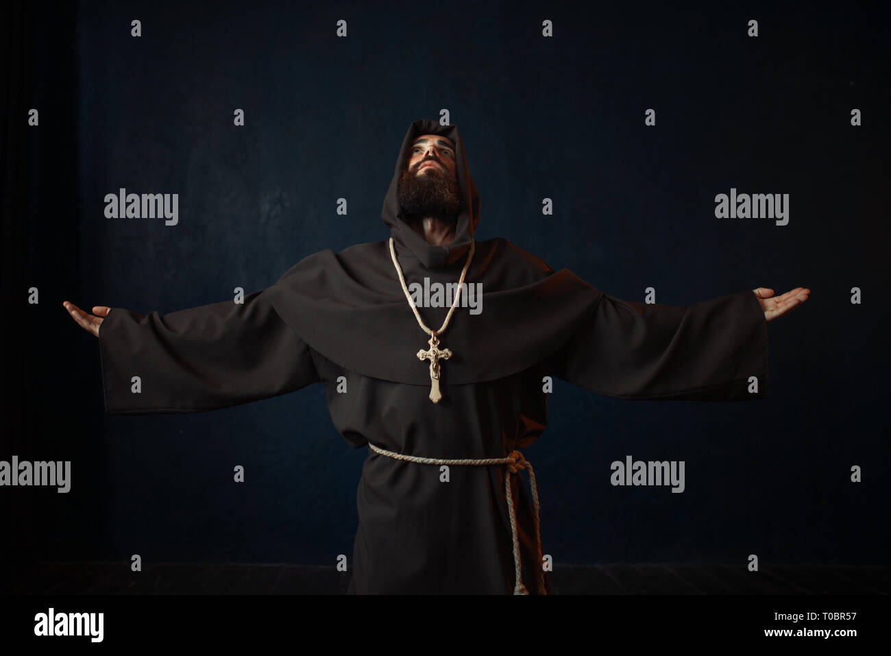 Friar religious religion robe monk hi-res stock photography and images ...