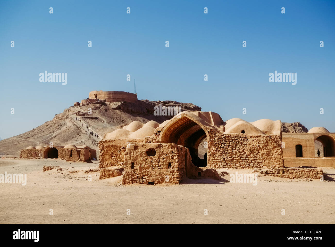 Ancient persian architecture hi-res stock photography and images - Alamy