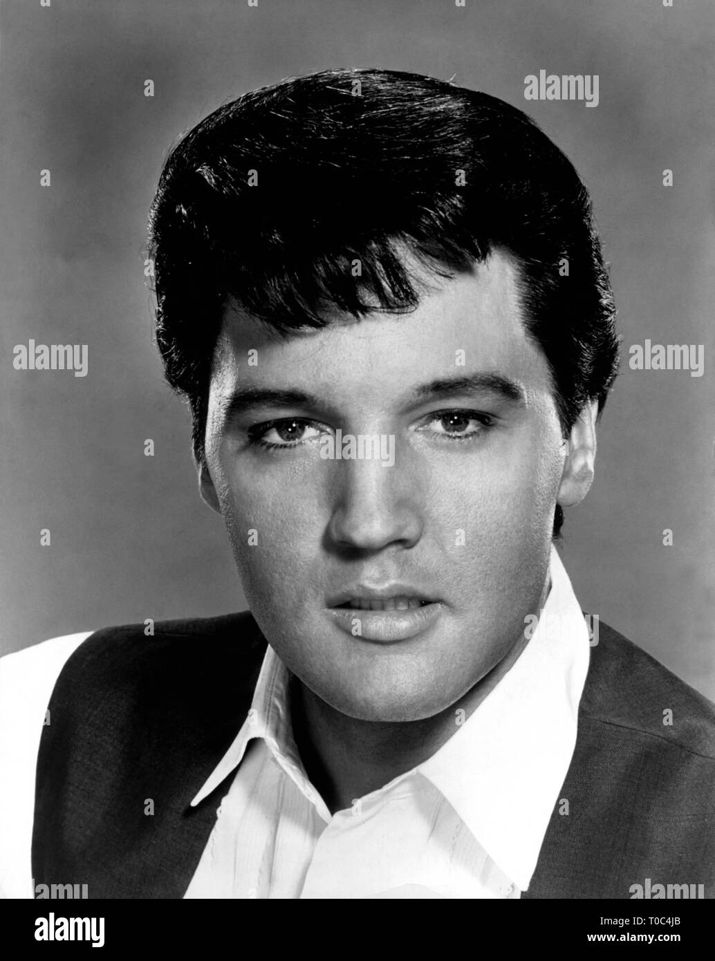 Elvis presley portrait Black and White Stock Photos & Images - Alamy