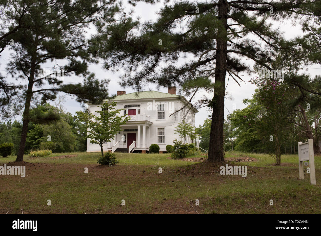 The federal-style Montgomery House (c 1830) was rescued from demolition ...