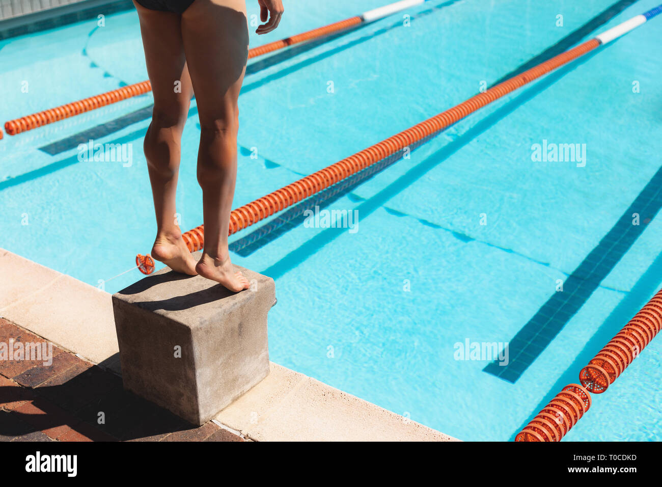 Swimmer on starting block hi-res stock photography and images - Alamy