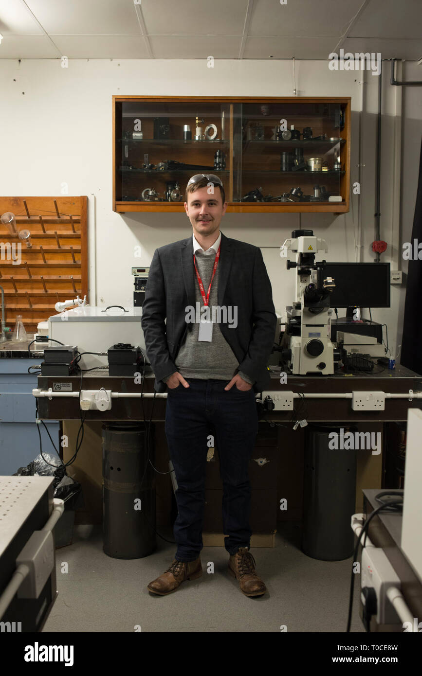 University science lab hi-res stock photography and images - Alamy