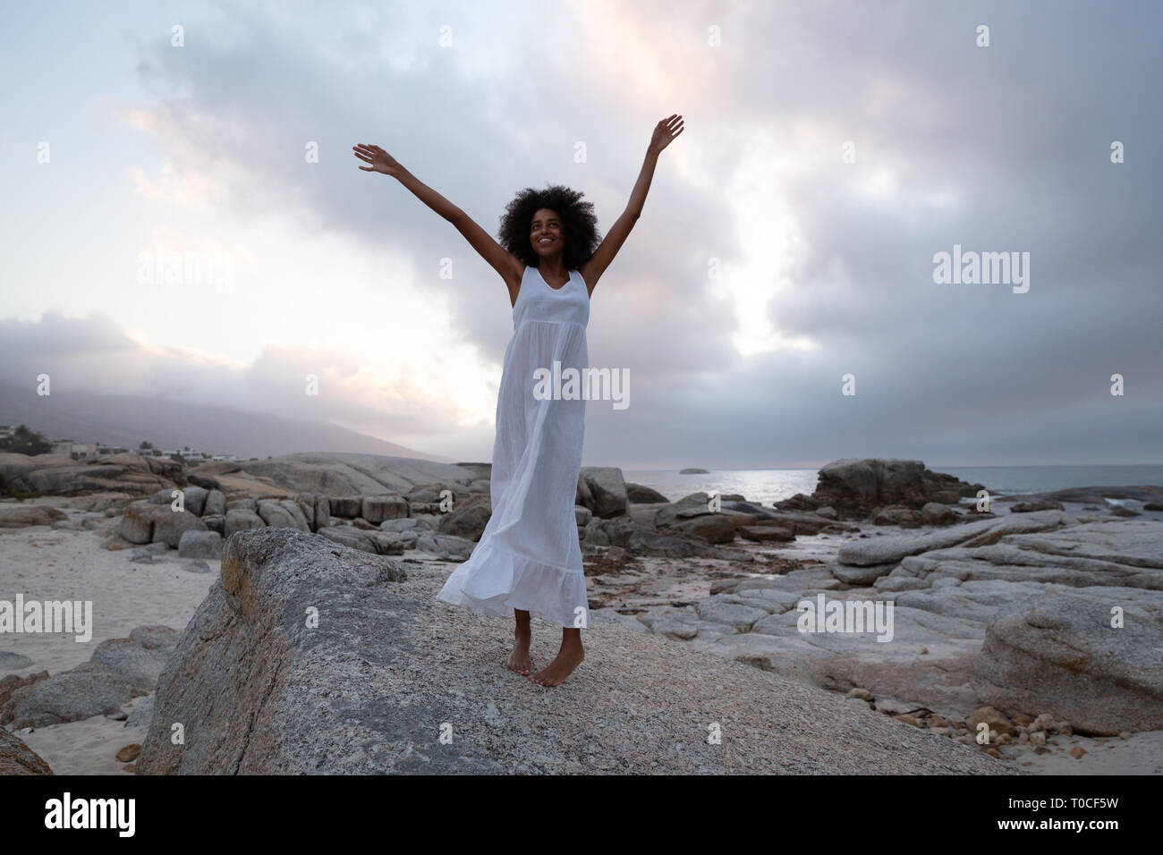 Side arm hi-res stock photography and images - Alamy