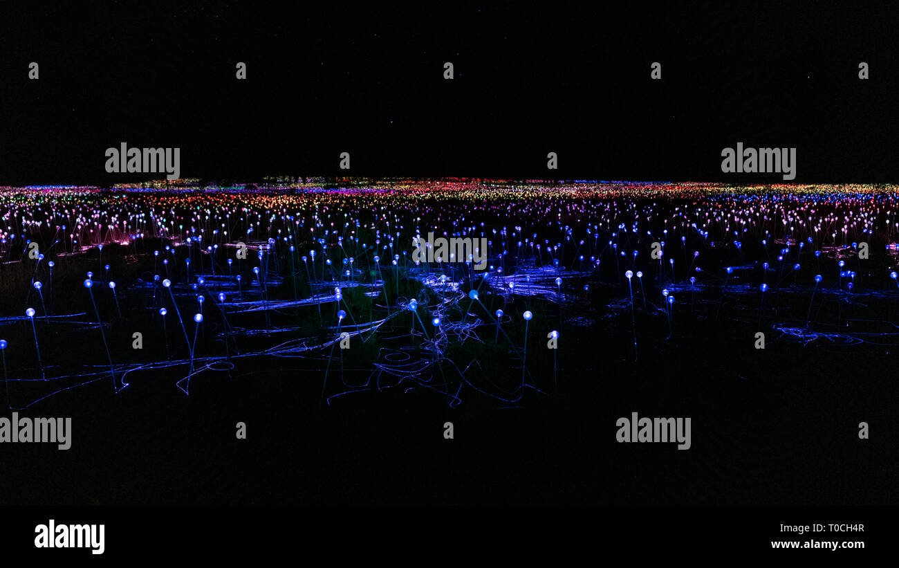 Field of light uluru australia hi-res stock photography and images - Alamy