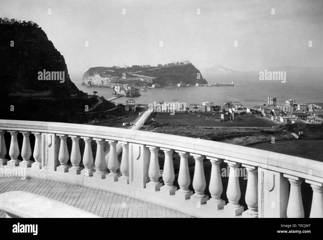 Island of nisida hi-res stock photography and images - Alamy