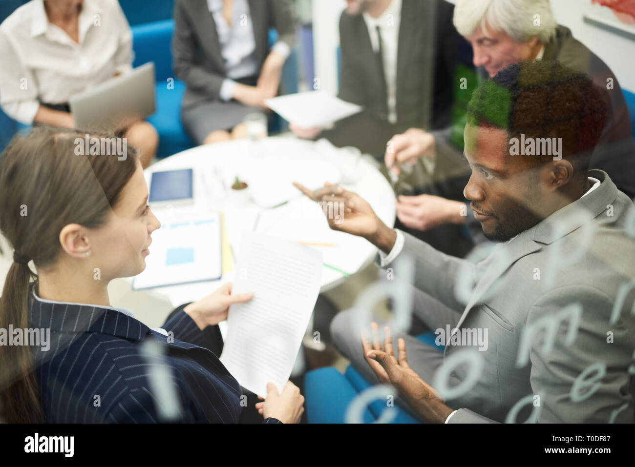 Multi ethnic group work colleagues hi-res stock photography and images ...