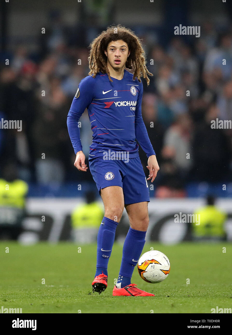 Chelsea's Ethan Ampadu Stock Photo - Alamy