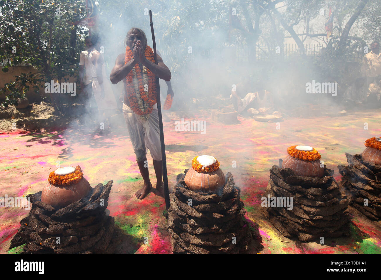 Boiling milk hi-res stock photography and images - Alamy