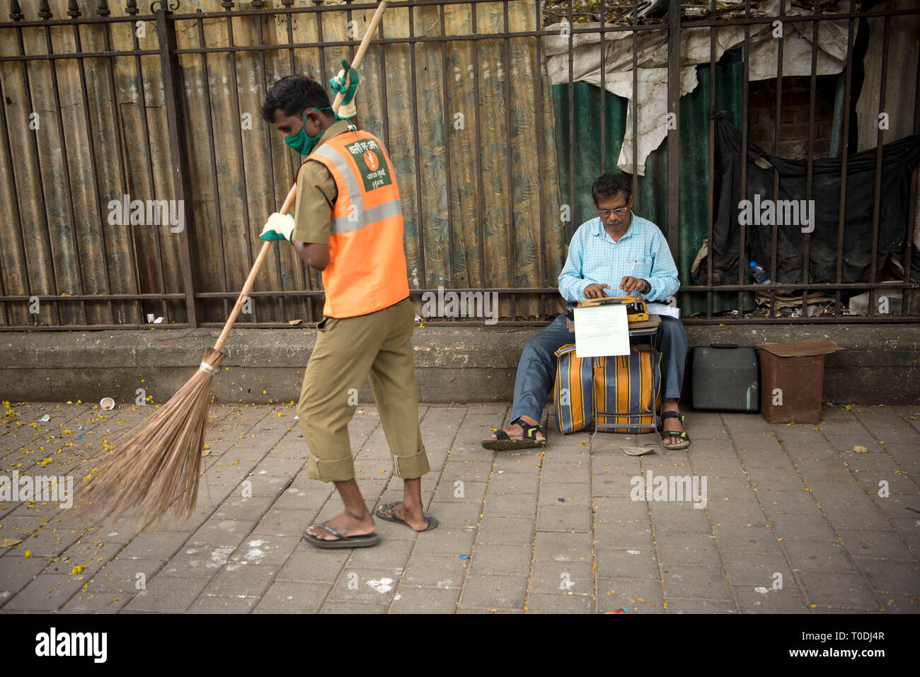 typist sitting Pavement, Mumbai, Maharashtra, India, Asia Stock Photo ...