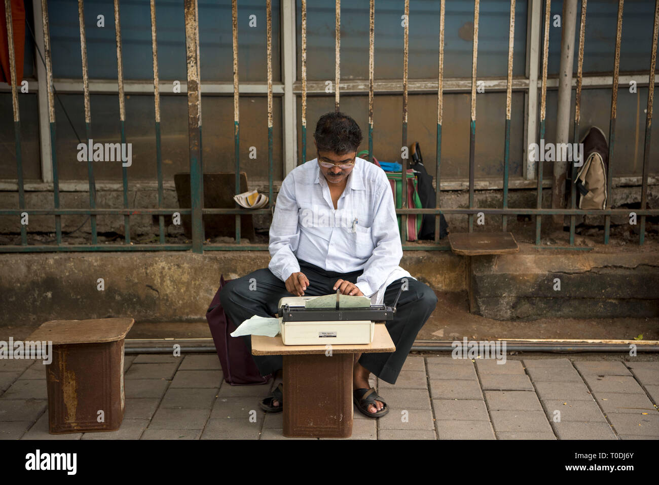typist sitting Pavement, Mumbai, Maharashtra, India, Asia Stock Photo ...