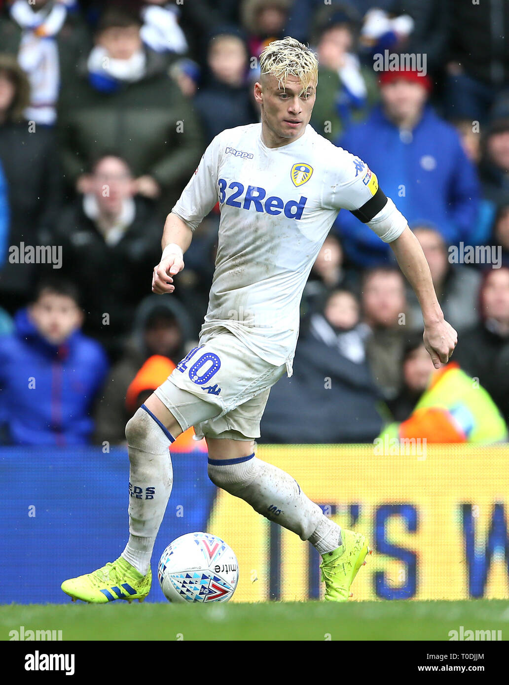 Ezgjan Alioski, Leeds United Stock Photo - Alamy