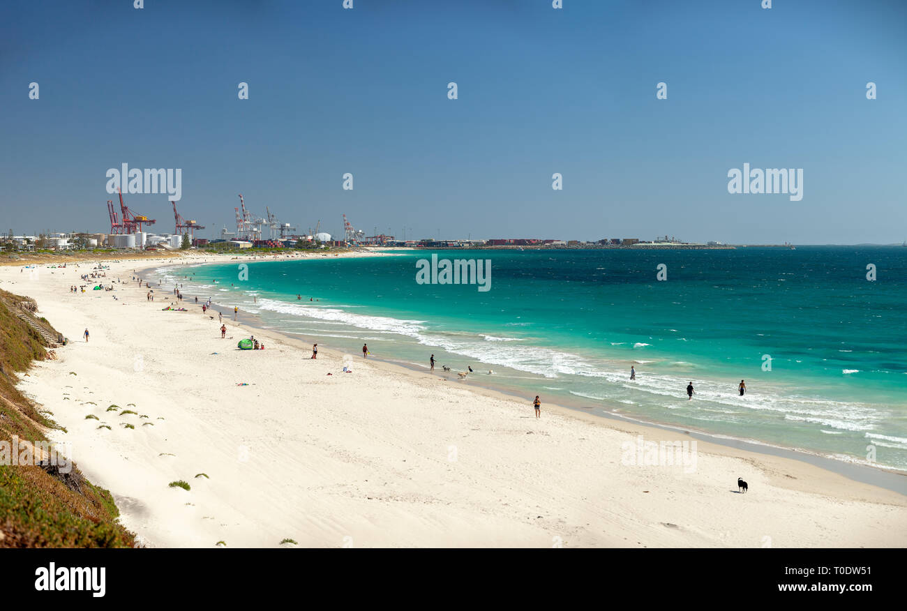 Perth australia beach bathers hi-res stock photography and images - Alamy
