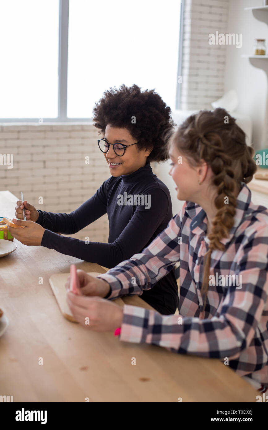 Going home for lunch hi-res stock photography and images - Alamy