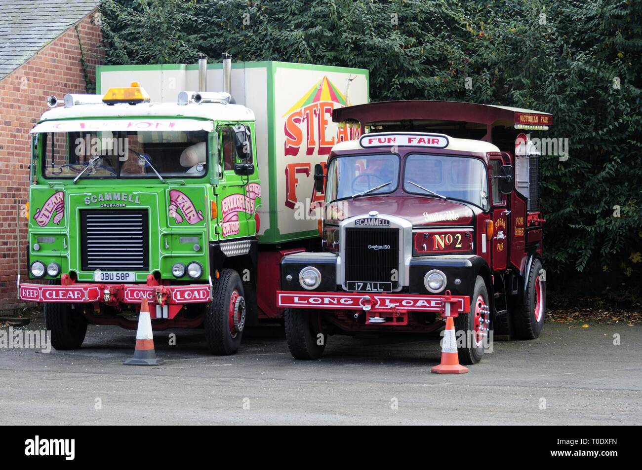 Two fairground lorries hi-res stock photography and images - Alamy