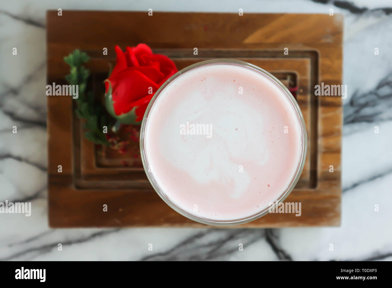 Rose milk tea hi-res stock photography and images - Alamy