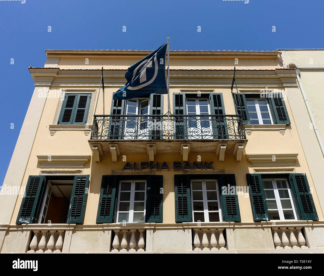 Logo Alpha Bank Hi res Stock Photography And Images Alamy