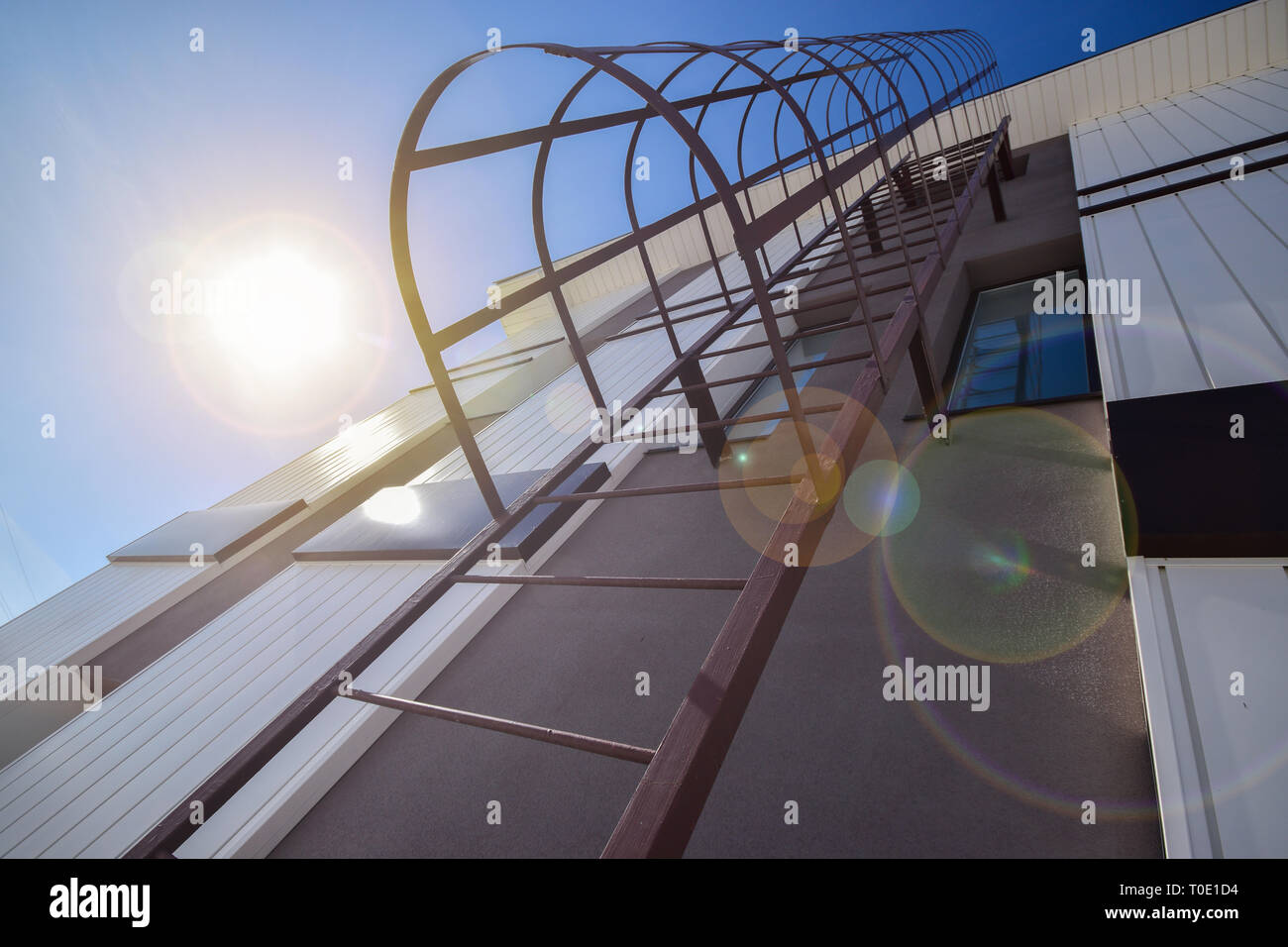 Metal ladder hi-res stock photography and images - Alamy