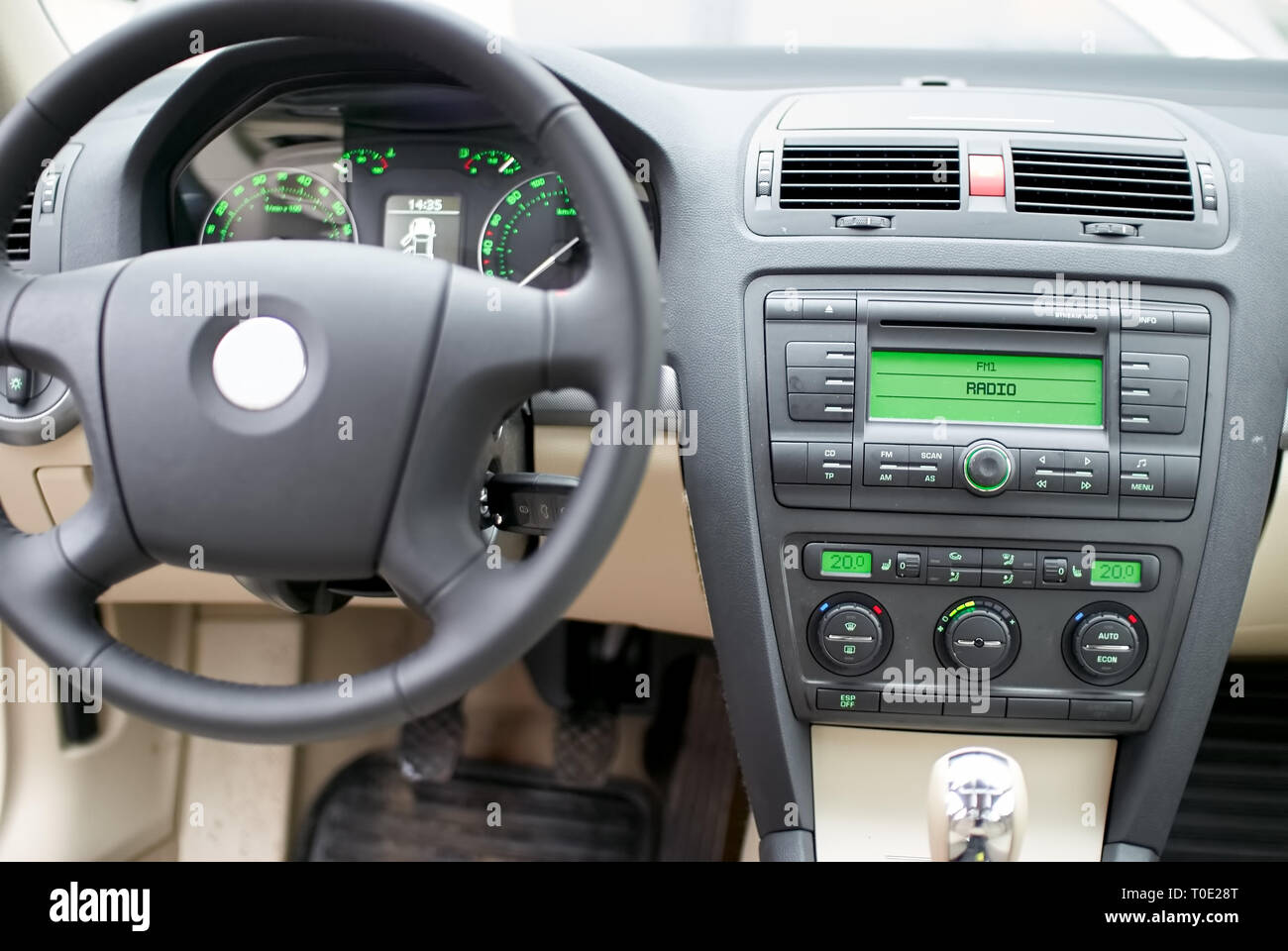Car Radio Dashboard High Resolution Stock Photography and Images - Alamy