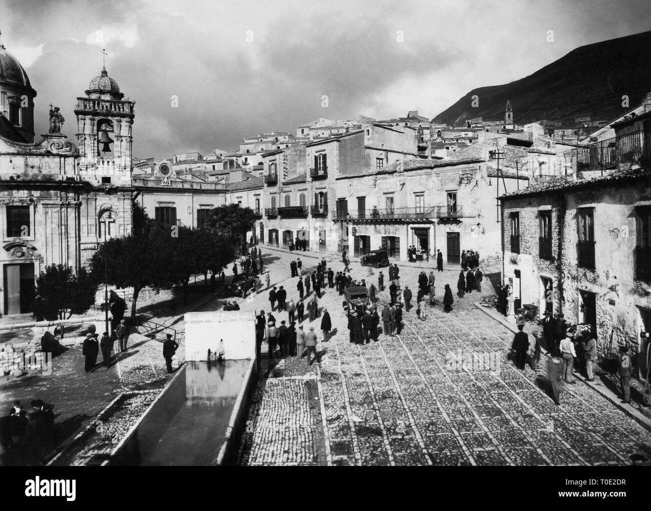 bisacquino, sicily 1935 Stock Photo - Alamy