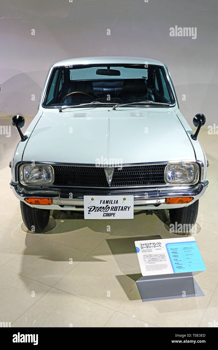 Mazda logo old hi-res stock photography and images - Alamy