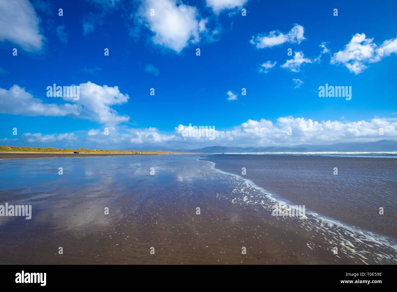Inch beach restaurant hi-res stock photography and images - Alamy