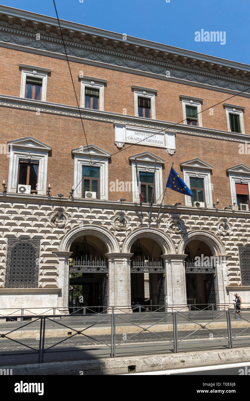 Italian Government Building Stock Photos & Italian Government Building ...