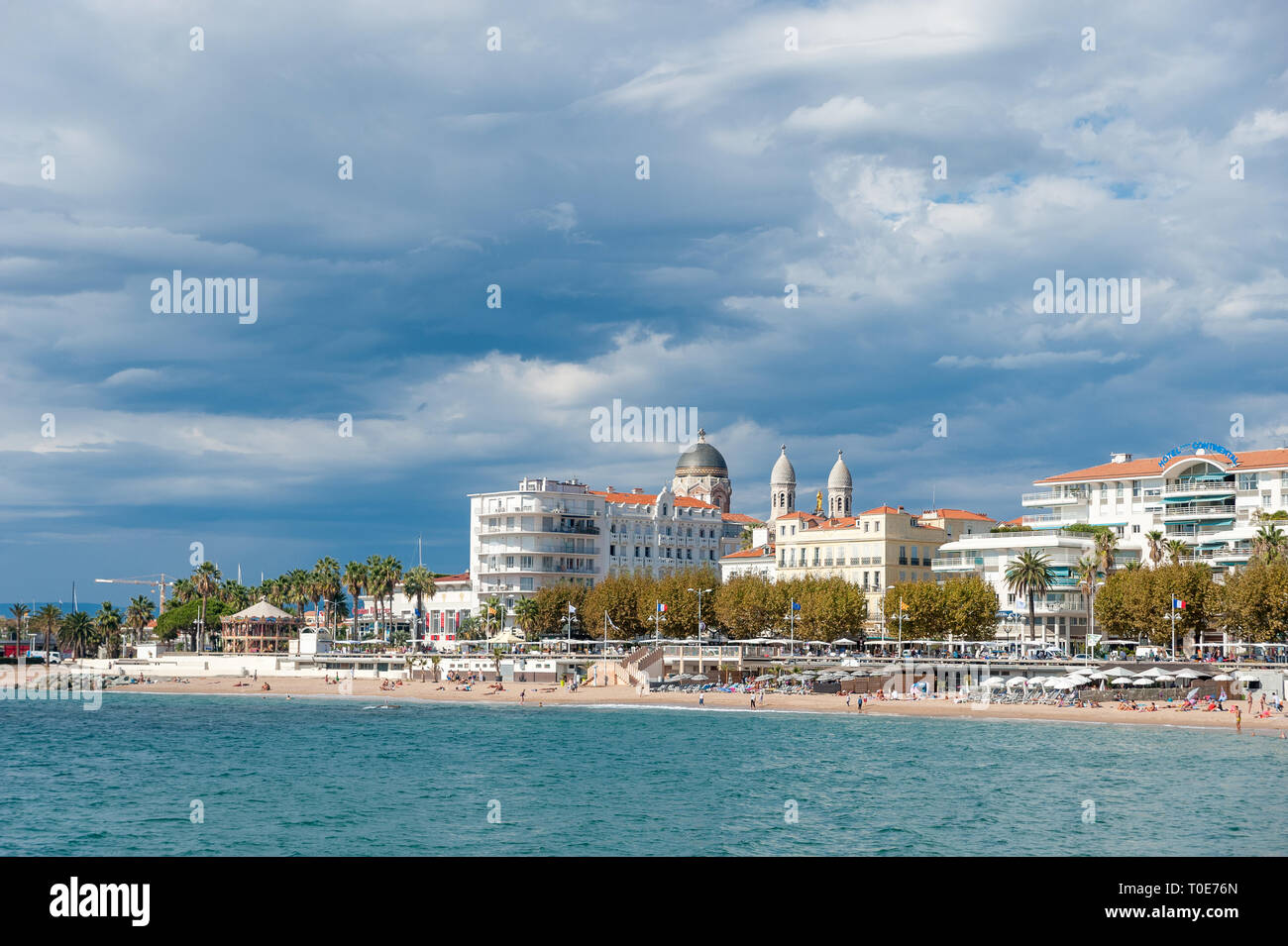 Saint raphael france beach hi-res stock photography and images - Alamy