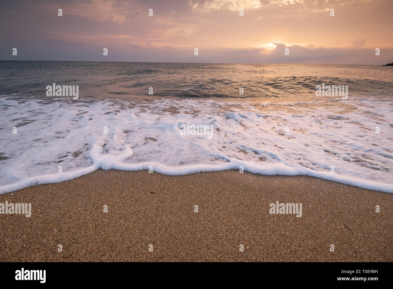 Scenic view of beautiful sunset above the sea Stock Photo - Alamy