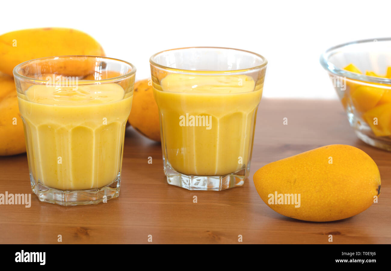 Adolfo mangoes hi-res stock photography and images - Alamy