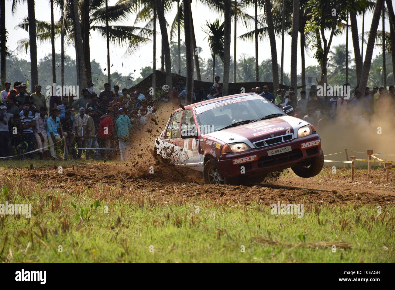 Car driving dust hi-res stock photography and images - Alamy