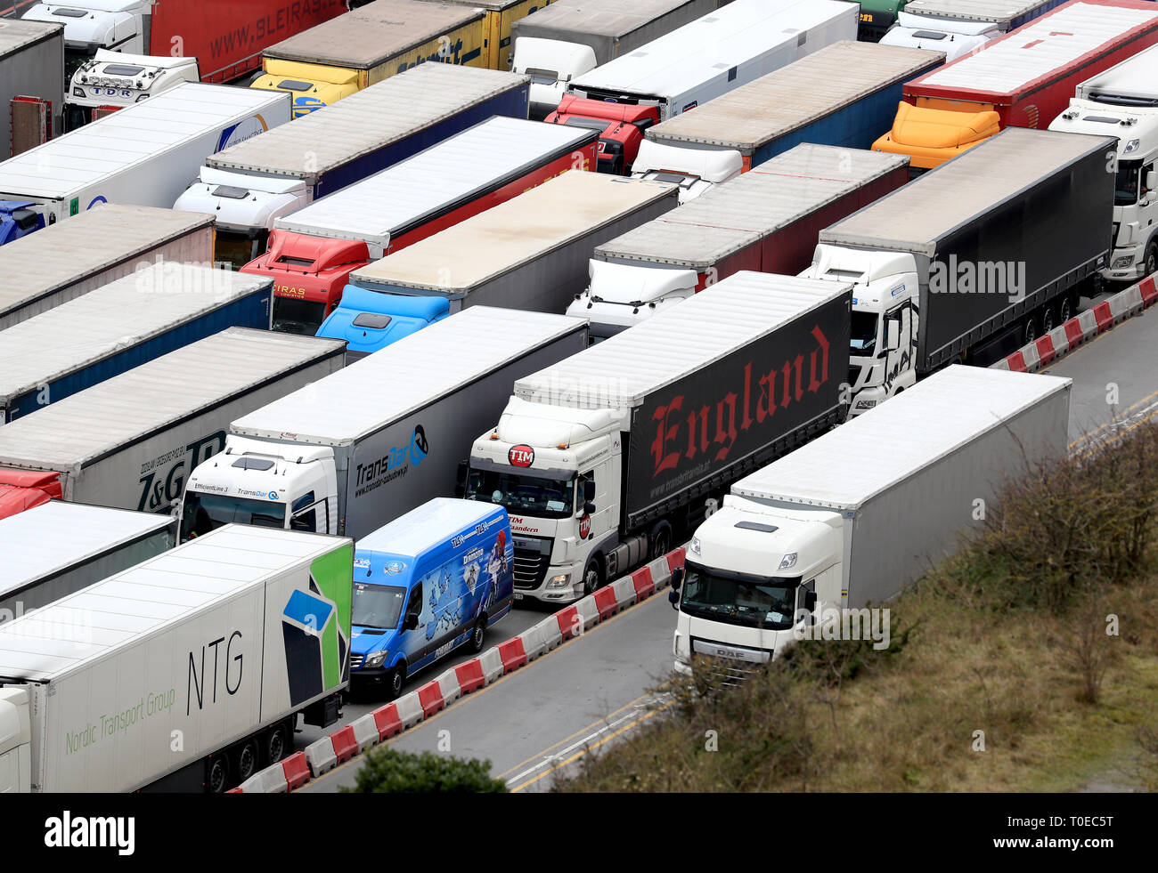 Lorries on show hi-res stock photography and images - Alamy