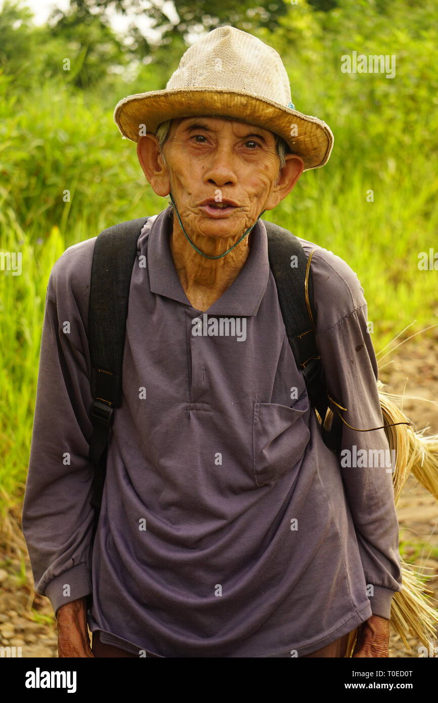 Villager man hi-res stock photography and images - Alamy