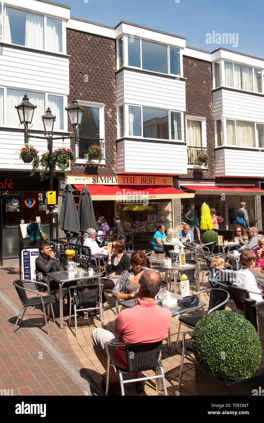 Coffee Shop People