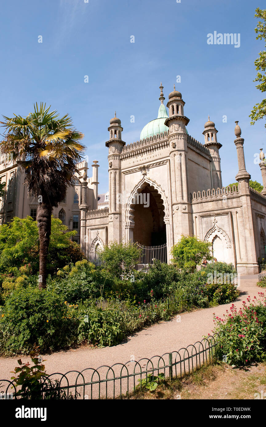 The Royal Pavilion in the seaside town of Brighton, Sussex, England ...
