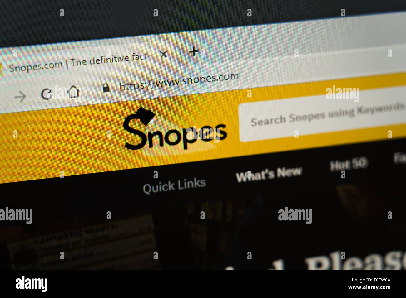 face checking snopes online website Stock Photo - Alamy