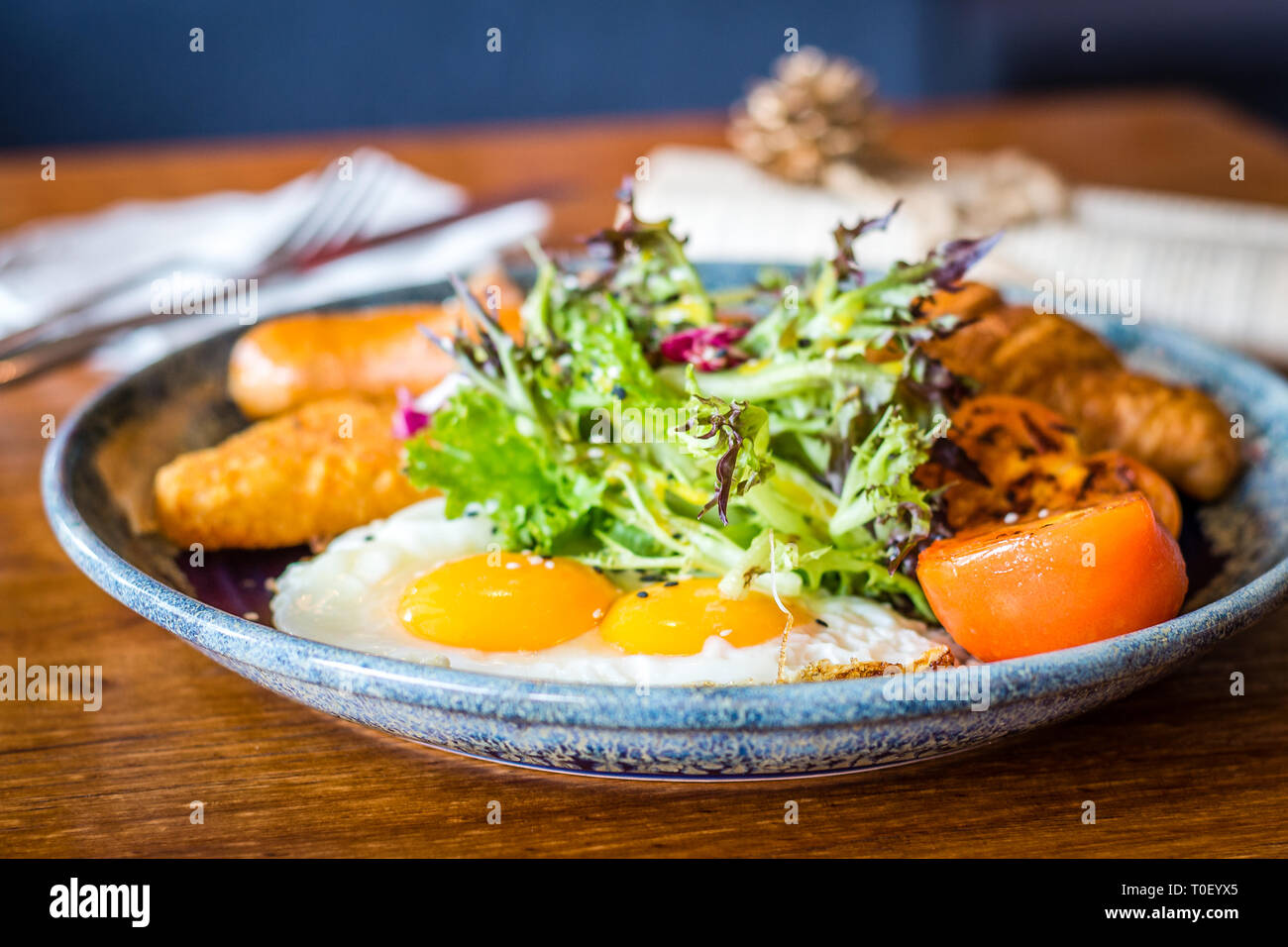 Big breakfast set with chicken ham, jumbo beef sausage, croissant ...