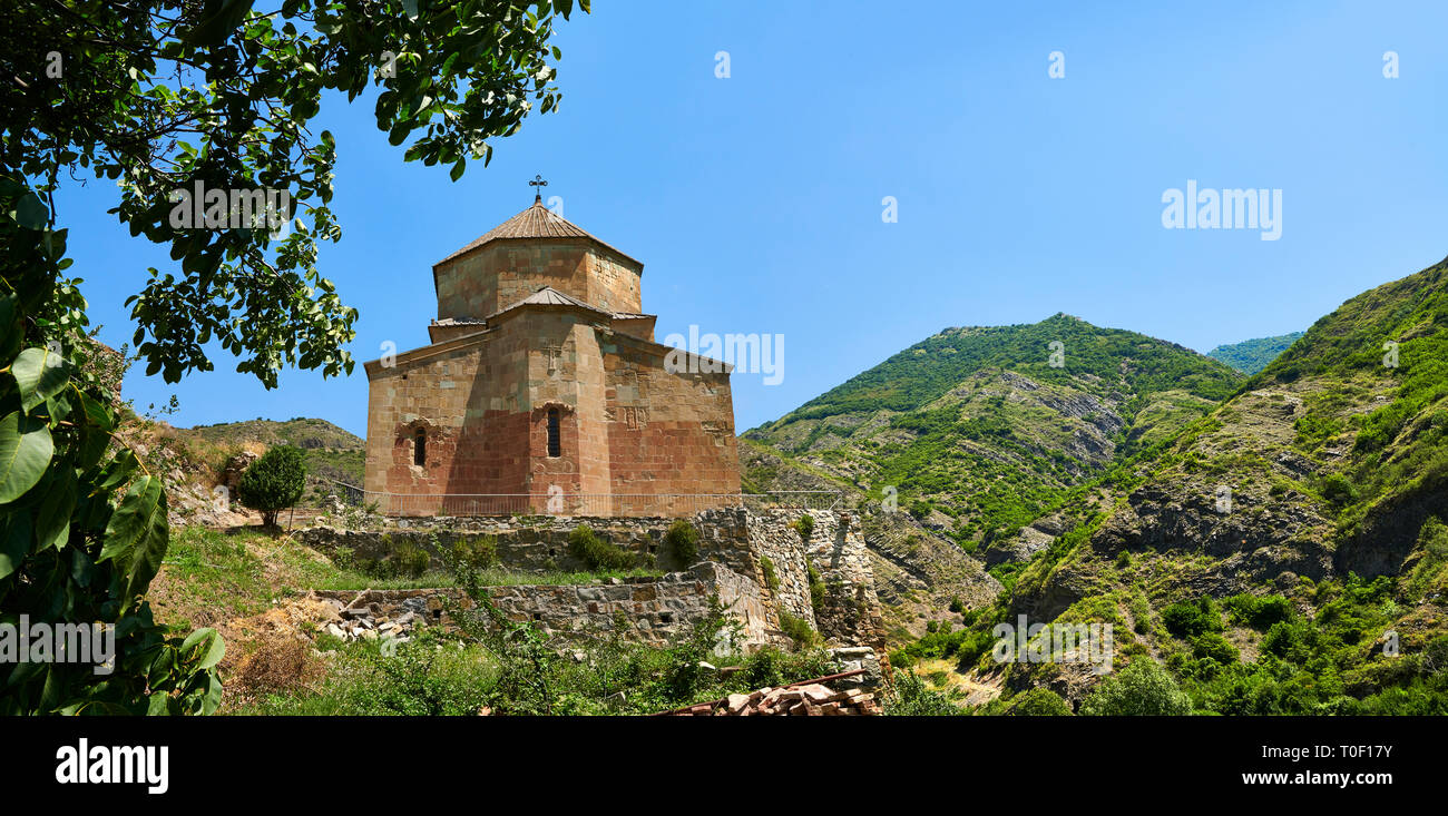 Picture & image of Ateni Sioni Georgian Orthodox tetraconch Church, 7th ...