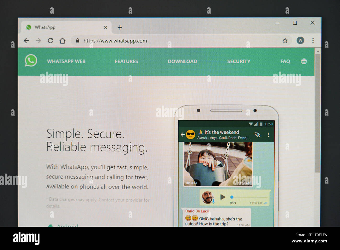 Whatsapp website hi-res stock photography and images - Alamy