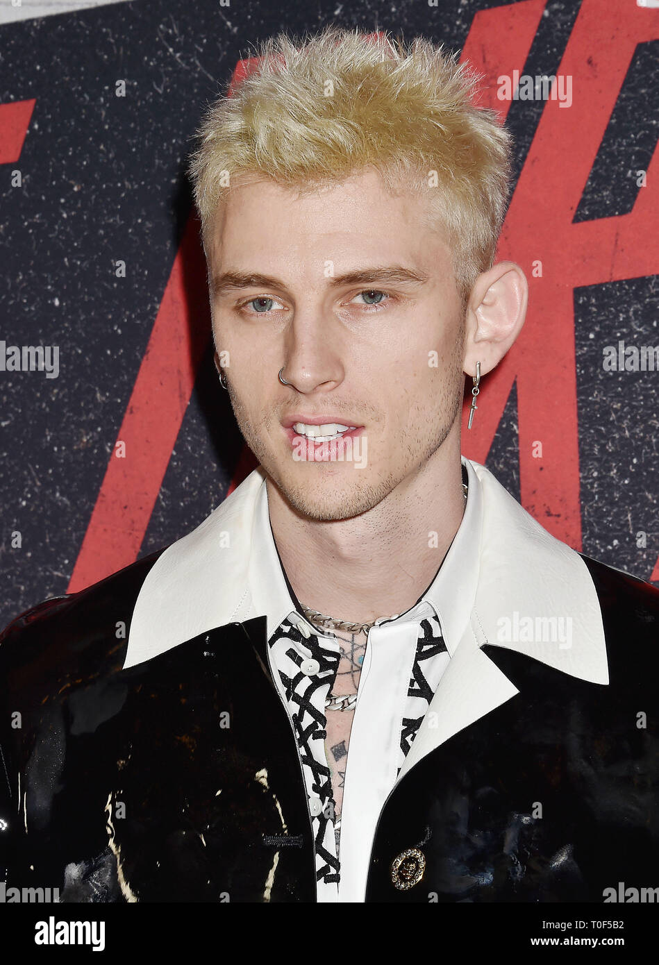 HOLLYWOOD, CA - MARCH 18: Colson 'Machine Gun Kelly' Baker arrives at ...