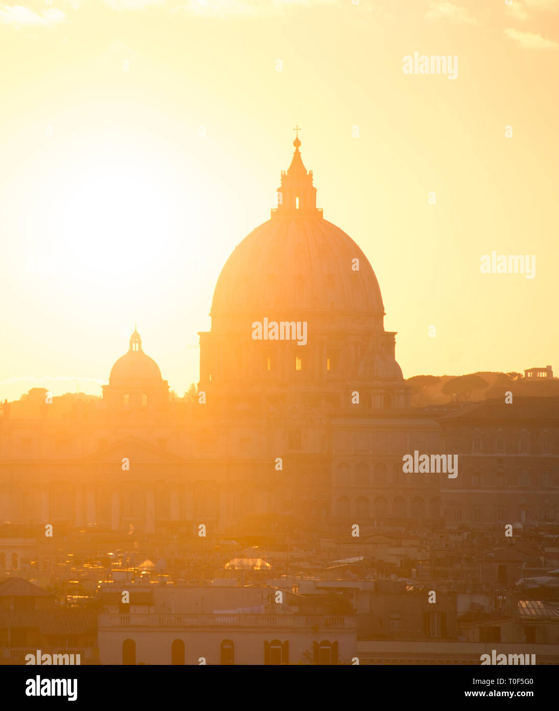 Vatican rome sunset dome hi-res stock photography and images - Alamy