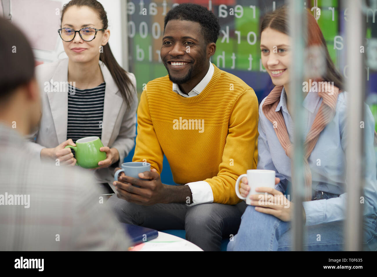 Class break hi-res stock photography and images - Alamy