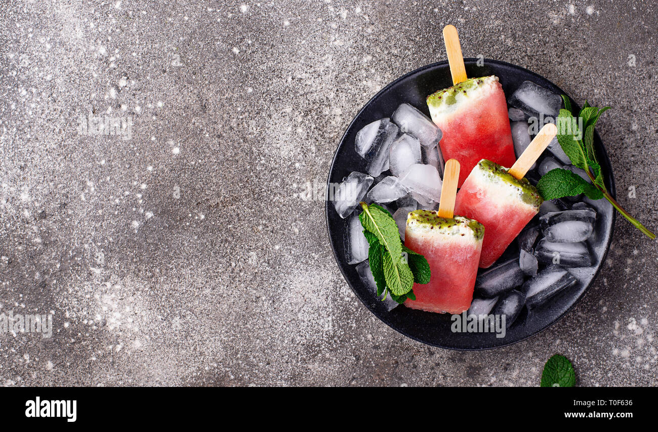 Homemade popsicles in shape of watermelon Stock Photo - Alamy