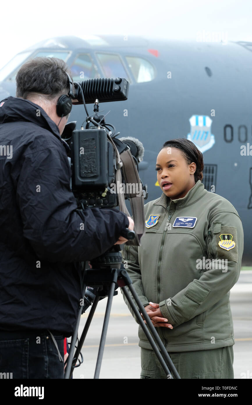 RAF Fairford, Gloucestershire, UK. 19th March 2019. USAF Captain Austyn ...