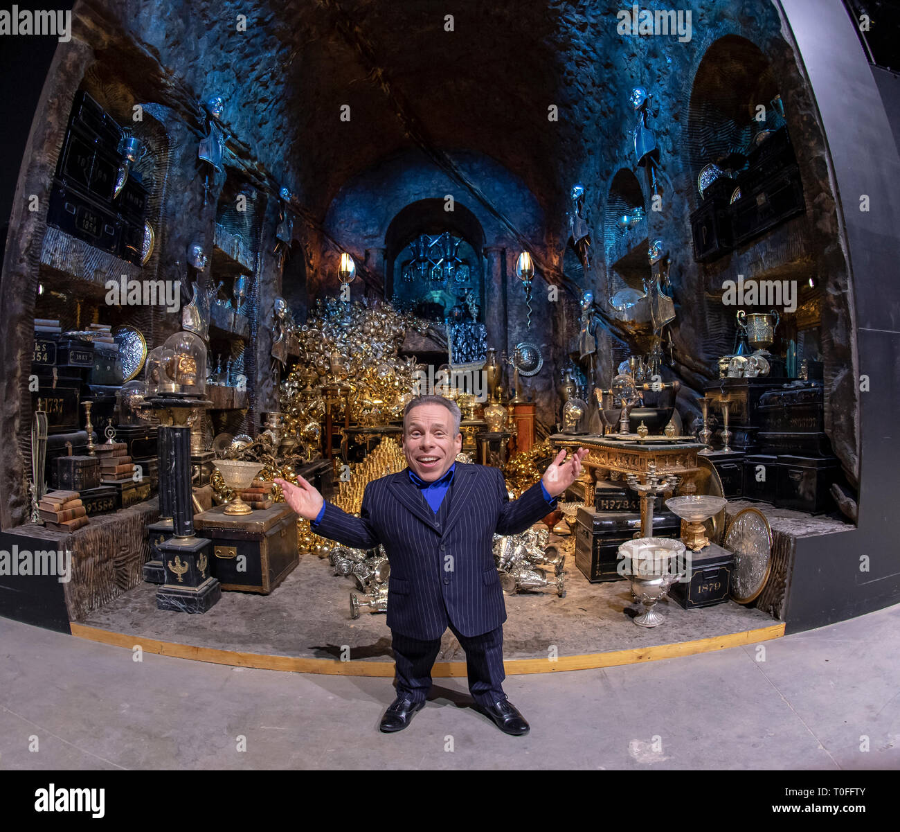Warwick Davis in the Lestrange Vault set at the original Gringotts ...