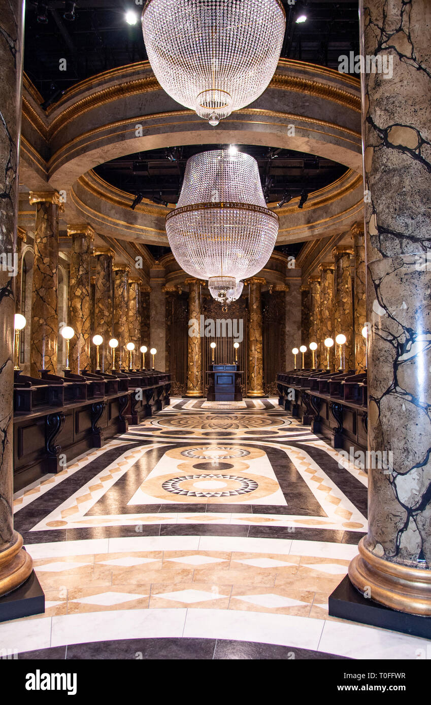 The original Gringotts Wizarding Bank set at Warner Bros. Studio Tour ...