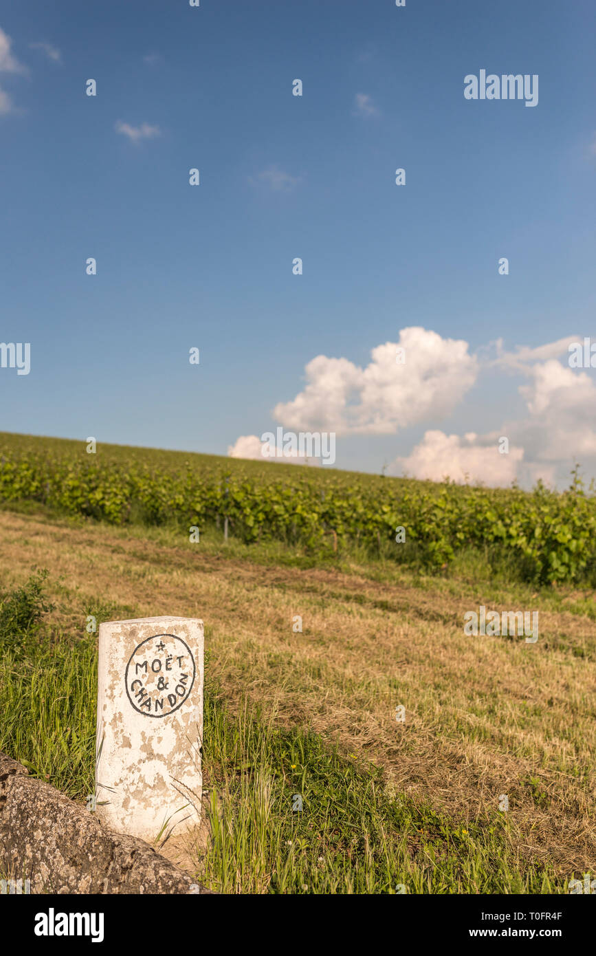 Mutigny village hi-res stock photography and images - Alamy