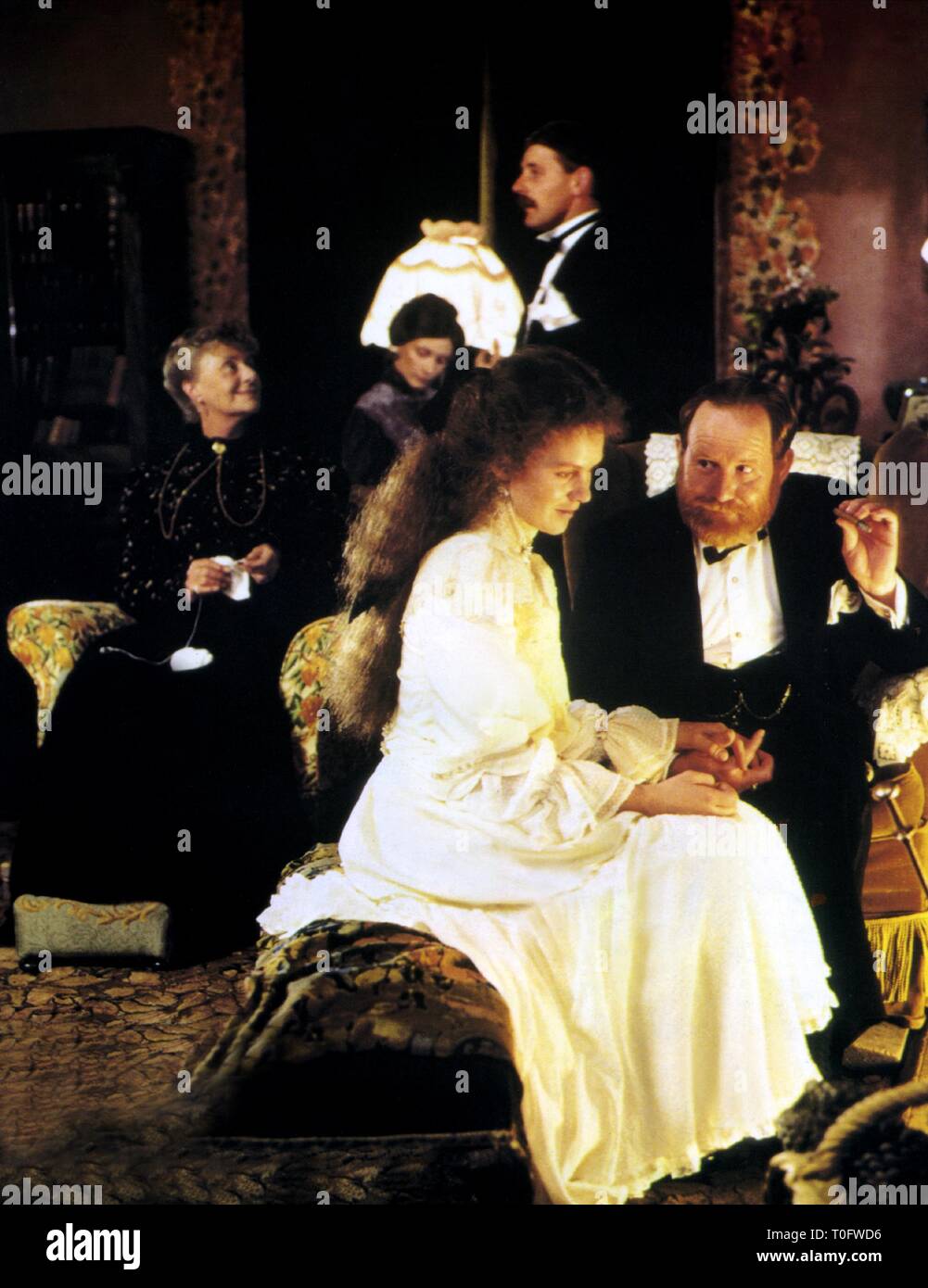 JUDY DAVIS, MAX CULLEN, MY BRILLIANT CAREER, 1979 Stock Photo - Alamy JUDY DAVIS, MAX CULLEN, MY BRILLIANT CAREER, 1979 Stock Photo - Alamy
