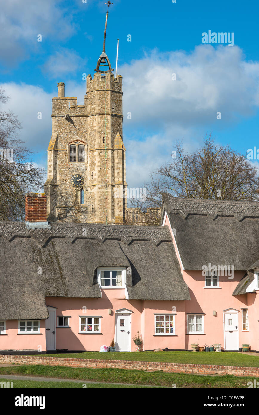 Pink english cottage hi-res stock photography and images - Alamy